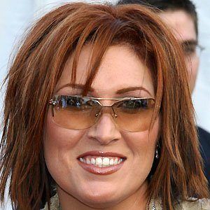 Jo Dee Messina - Bio, Family, Trivia | Famous Birthdays