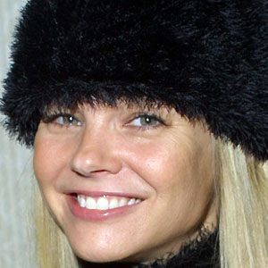 Julie McCullough - Bio, Family, Trivia | Famous Birthdays