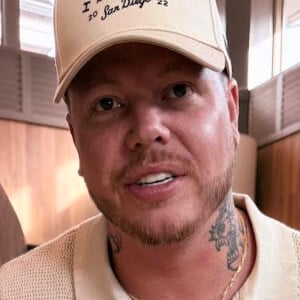 jumpsuitpablo - Age, Family, Bio | Famous Birthdays