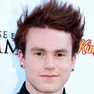 Justin Tinucci - Bio, Family, Trivia | Famous Birthdays