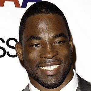Justin Tuck - Bio, Family, Trivia | Famous Birthdays