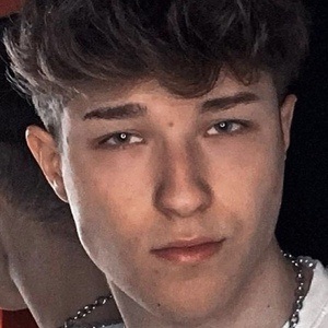Justin.wtk - Age, Family, Bio | Famous Birthdays