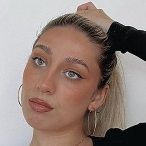 kaylafisher1996 - Age, Family, Bio | Famous Birthdays