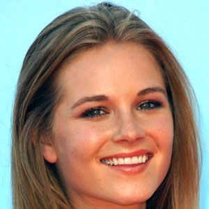 Kristy Lee Cook - Bio, Family, Trivia | Famous Birthdays
