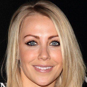 Laura Hamilton - Bio, Family, Trivia | Famous Birthdays