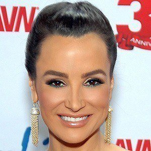 Lisa Ann - Age, Family, Bio | Famous Birthdays