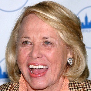 Liz Smith (Journalist) - Bio, Family, Trivia | Famous Birthdays