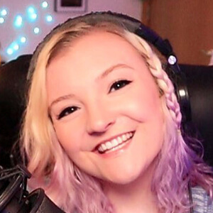 Lowrhen - Age, Bio, Family | Famous Birthdays