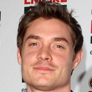 Max Brown - Bio, Family, Trivia | Famous Birthdays