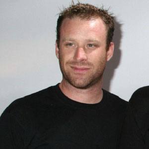 Mike Kroeger - Bio, Family, Trivia | Famous Birthdays