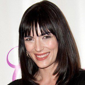 Monique Ganderton - Bio, Family, Trivia | Famous Birthdays