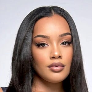 Natalia Freiberg - Age, Bio, Family | Famous Birthdays