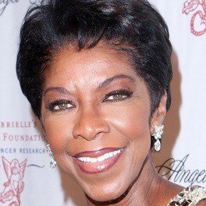 Natalie Cole - Bio, Family, Trivia | Famous Birthdays