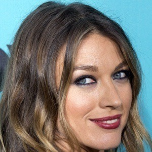 Natalie Zea - Bio, Family, Trivia | Famous Birthdays