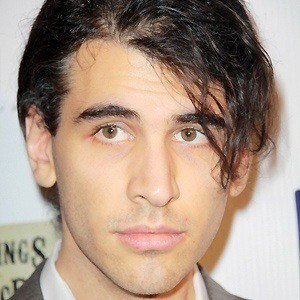 Nick Simmons - Bio, Family, Trivia | Famous Birthdays