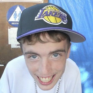 notlewy - Age, Family, Bio | Famous Birthdays