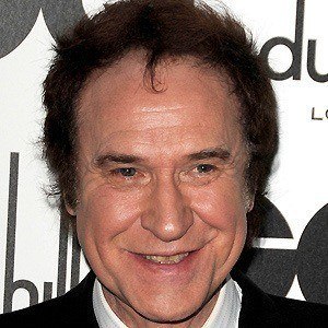 Ray Davies - Bio, Facts, Family | Famous Birthdays