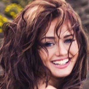 Rosie Mac - Bio, Facts, Family | Famous Birthdays