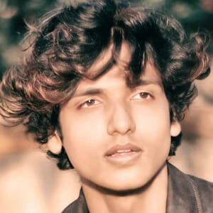 RUTURAJ VFX - Age, Family, Bio | Famous Birthdays