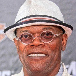 Samuel L. Jackson - Bio, Family, Trivia | Famous Birthdays