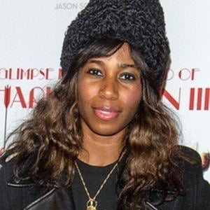 Santi White - Bio, Family, Trivia | Famous Birthdays