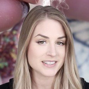 Sarah Payne - Bio, Family, Trivia | Famous Birthdays