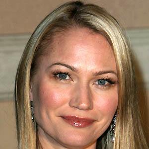 Sarah Wynter - Bio, Family, Trivia | Famous Birthdays