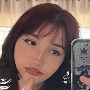 scyura - Age, Bio, Family | Famous Birthdays