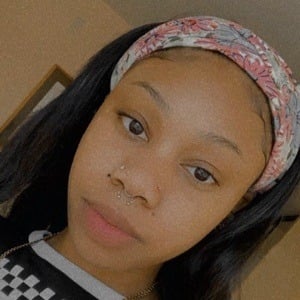 Shampriella Smith - Age, Family, Bio | Famous Birthdays