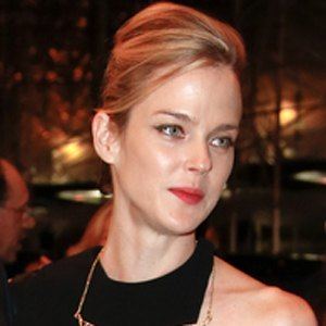 Shannan Click - Bio, Family, Trivia | Famous Birthdays