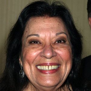 Shelley Morrison - Bio, Family, Trivia | Famous Birthdays