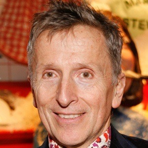 Simon Doonan - Bio, Family, Trivia | Famous Birthdays