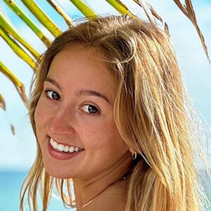 sophie.monki Age & Bio | Famous Birthdays
