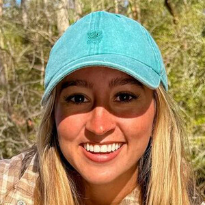 sophie.monki Age & Bio | Famous Birthdays