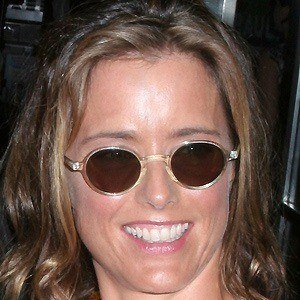 Tea Leoni - Bio, Family, Trivia | Famous Birthdays