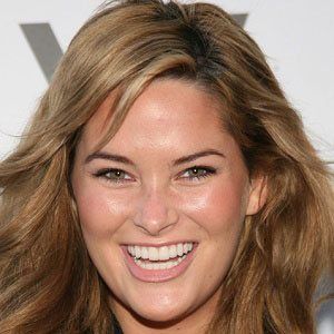 Whitney Thompson - Bio, Family, Trivia | Famous Birthdays