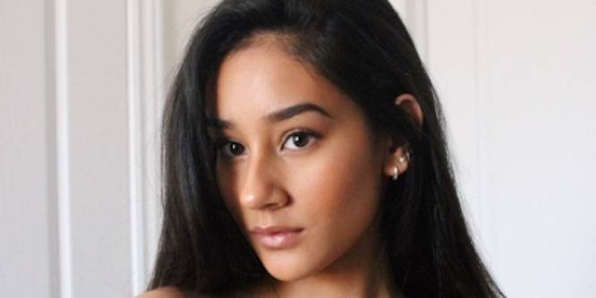 Alex Adams - Âge, famille, biographie | Famous Birthdays