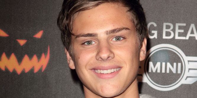 Garrett Backstrom - Age, Bio, Family | Famous Birthdays