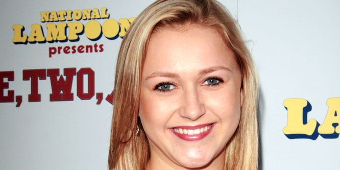 Skye McCole Bartusiak - Bio, Family | Famous Birthdays