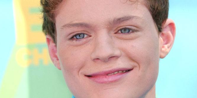 Sean Berdy - Age, Family, Bio | Famous Birthdays