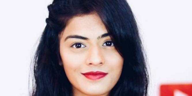 Dhwani Bhatt - Age, Bio, Family | Famous Birthdays