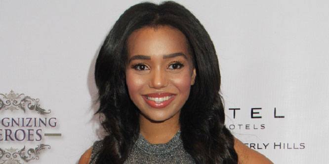 Daphne Blunt - Age, Family, Bio | Famous Birthdays