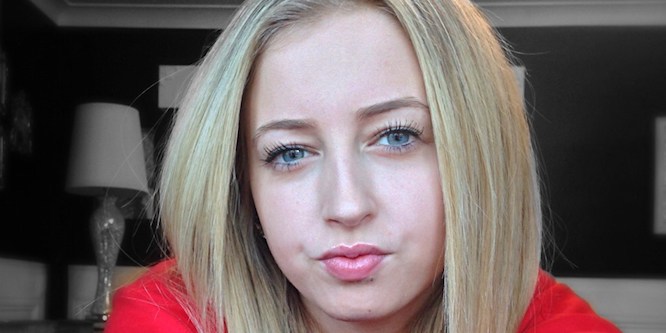 Bobbie-Jo - Age, Bio, Family | Famous Birthdays