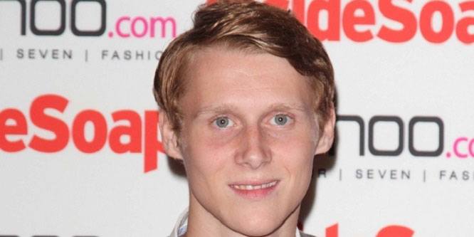 Jamie Borthwick Name Age & Bio | Famous Birthdays
