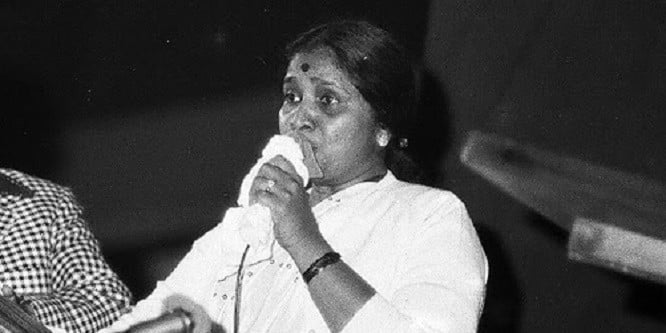 Asha Bhosle - Bio, Family | Famous Birthdays