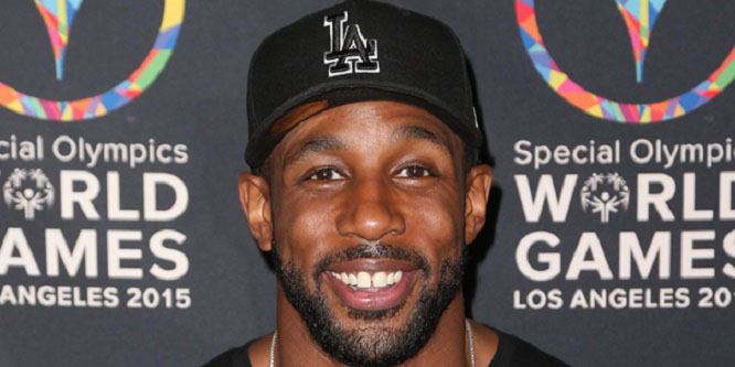 Stephen Boss - Bio, Family | Famous Birthdays