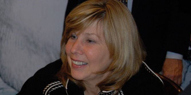 Jan Brett - Age, Family, Bio | Famous Birthdays