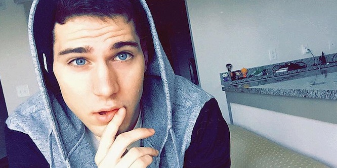 Tyler Brown (YouNow Star) - Age, Bio, Family | Famous Birthdays