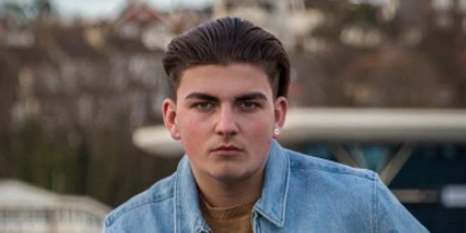 Lewis Clark - Age, Bio, Family | Famous Birthdays