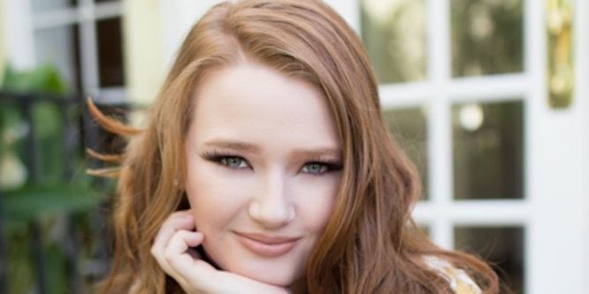 Liddy Clark - Age, Bio, Family | Famous Birthdays